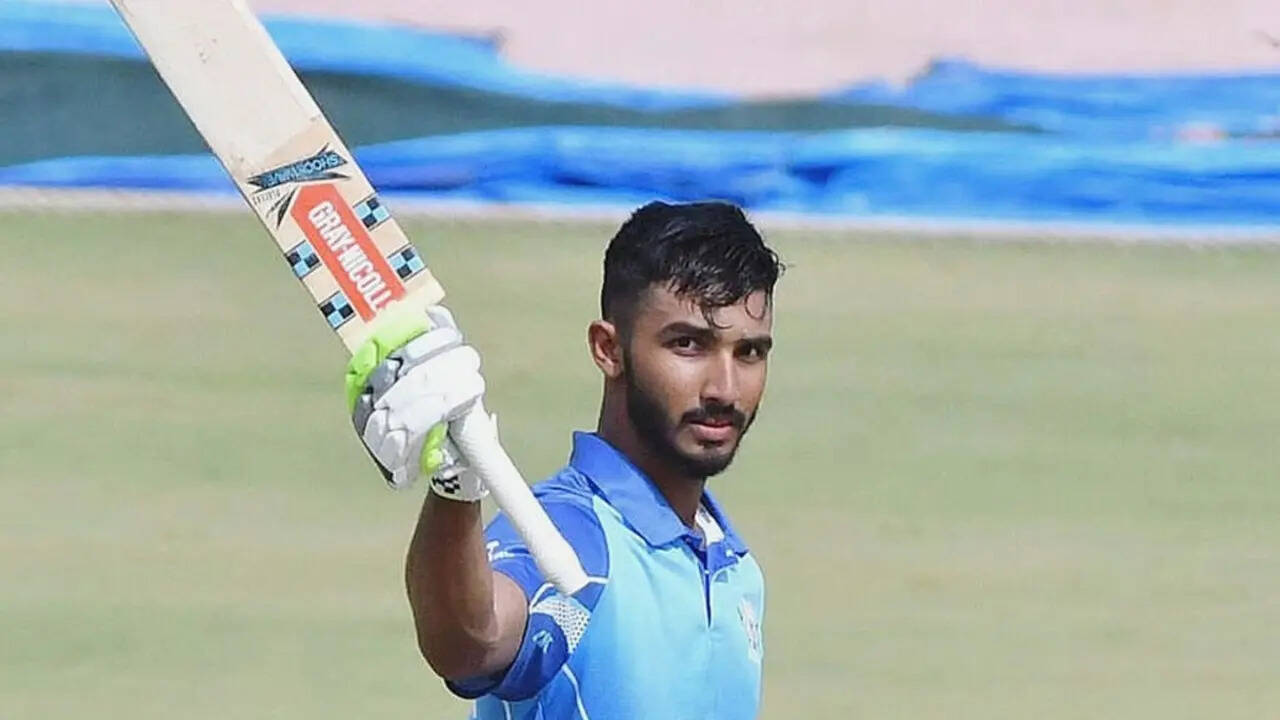 Devdutt Padikkal creates history in Vijay Hazare Trophy, becomes first ...