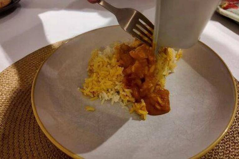 I tried £1 curries from Tesco, Sainsbury's, Iceland and Asda - one came ...