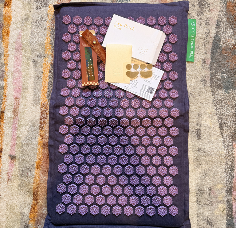I tried the at-home, affordable version of acupressure for a month ...