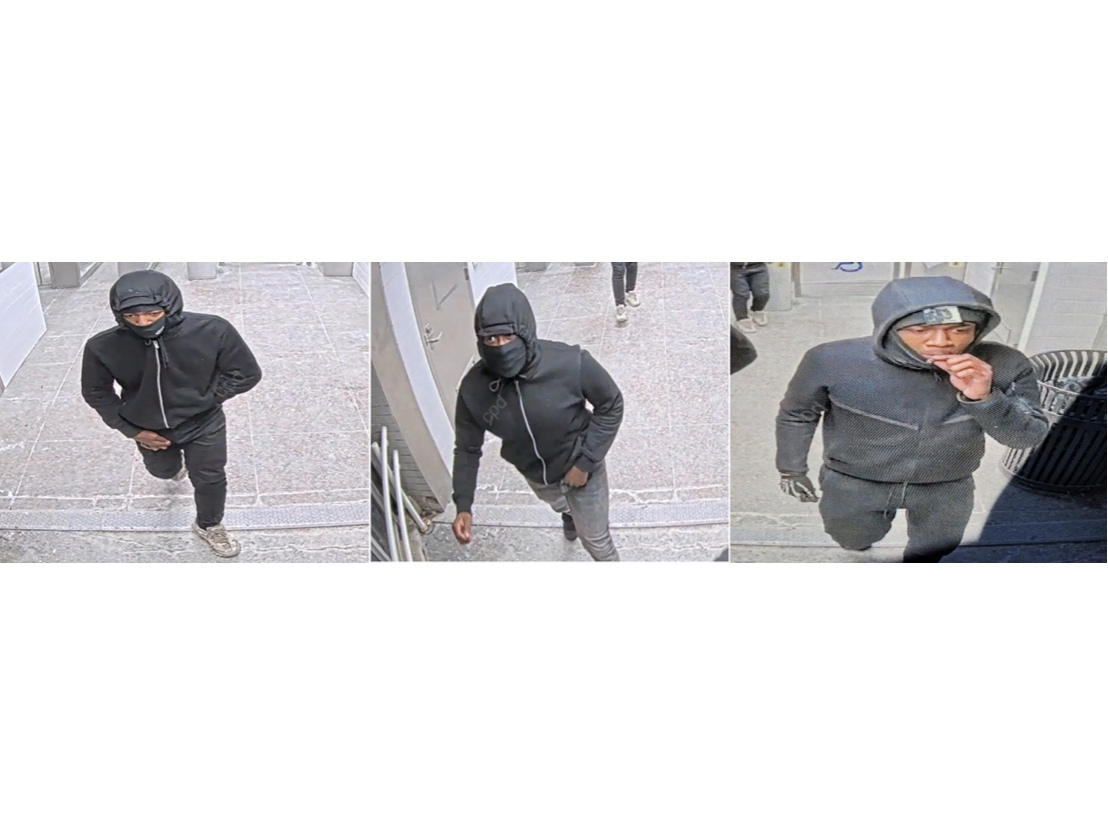 Trio with gun rob CTA train passenger: Police