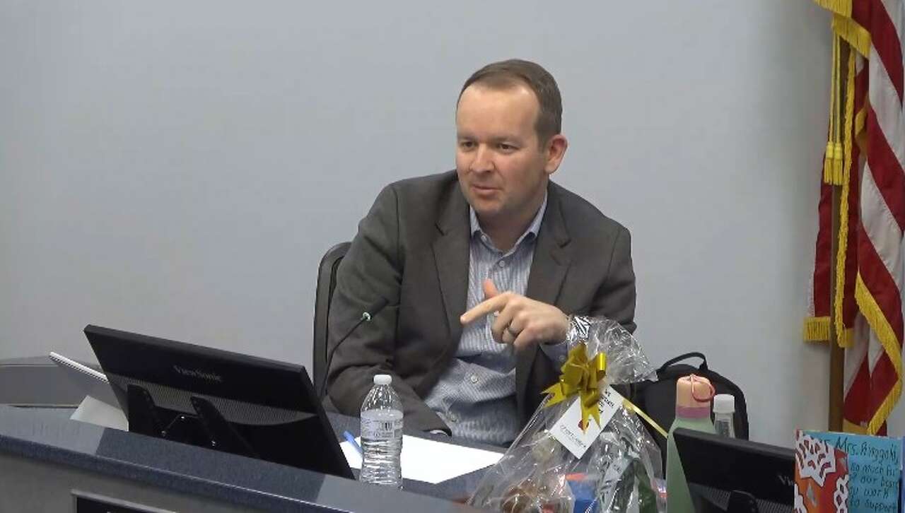 Midland school board reelects officers, approves meeting schedule