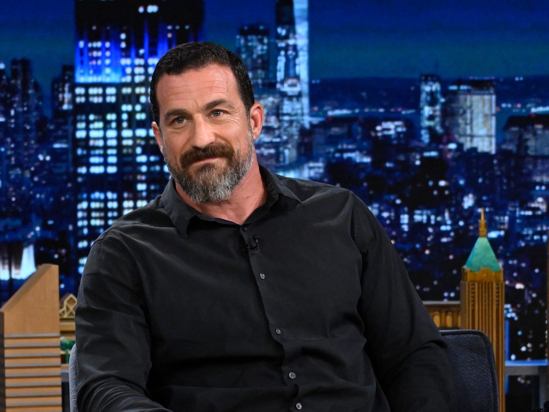 Stanford neuroscientist Andrew Huberman says one morning habit sets the ...