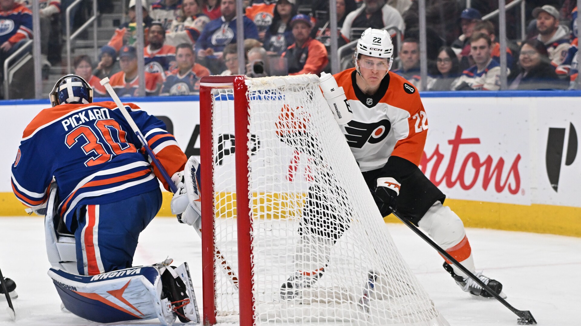 Flyers sign Christian Dvorak to a 5-year, $25.75 million contract extension