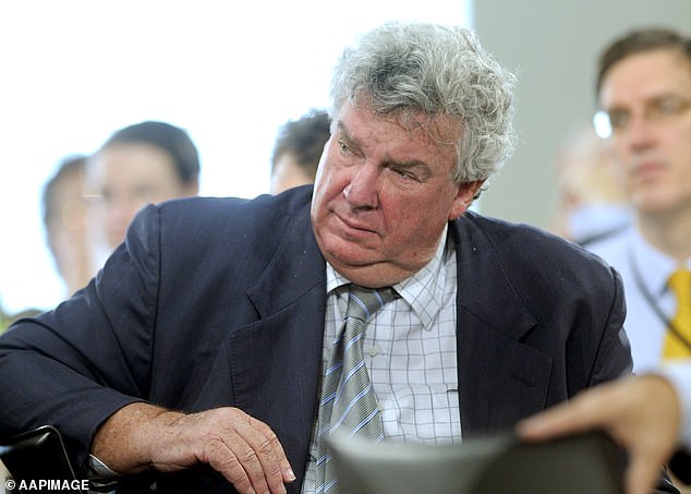 Aussie political icon dies at 85: Tributes pour in for 'statesman of ...