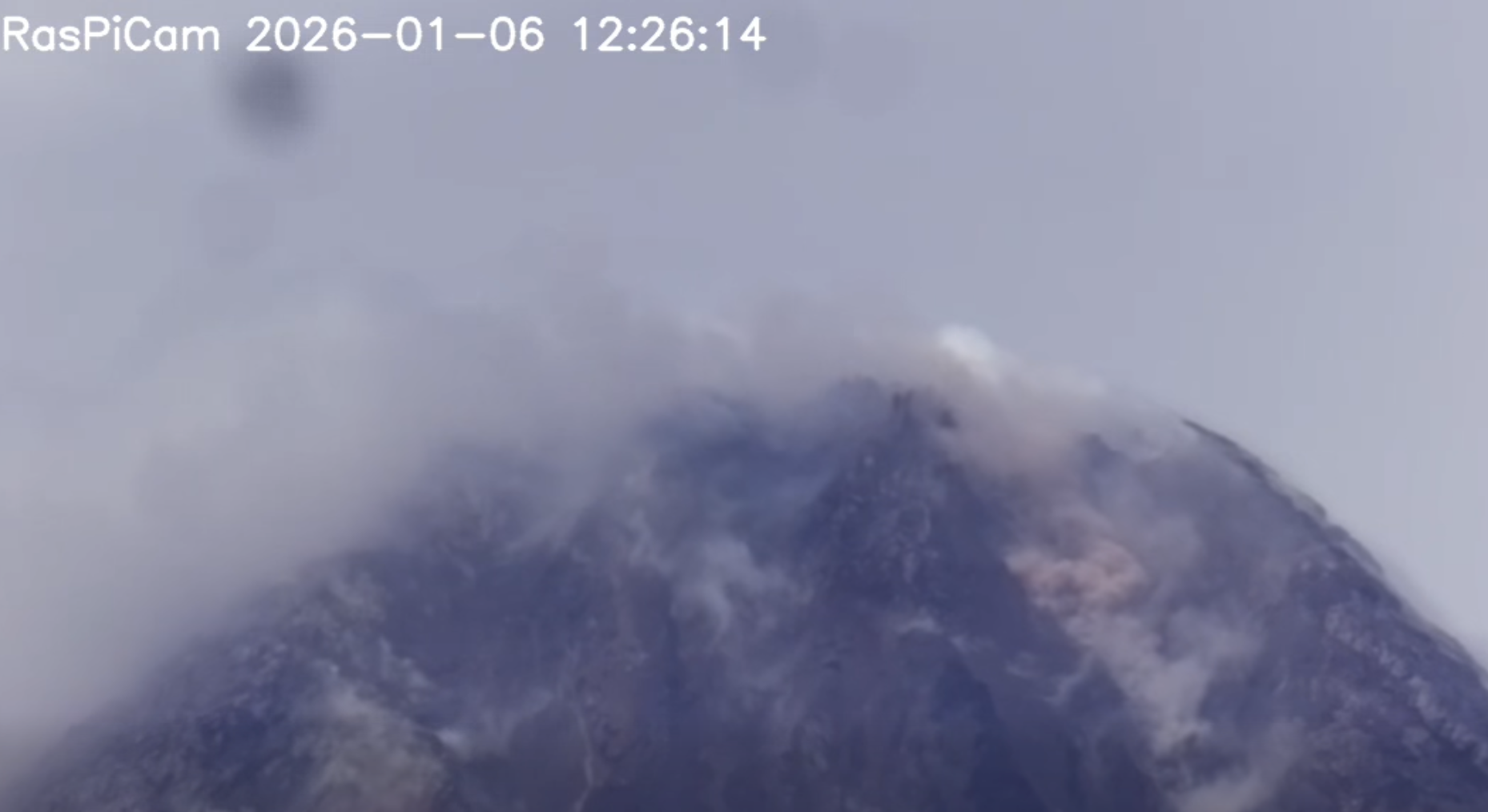 Camalig, Albay LGU to evacuate residents amid Mayon Volcano Alert Level ...