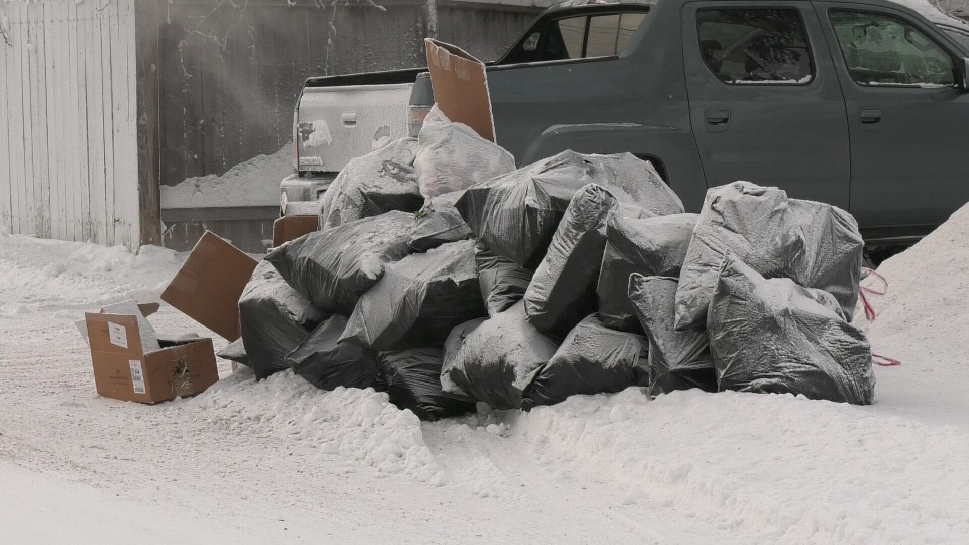 City of Fairbanks resumes trash collection, snow plowing amid warmer ...