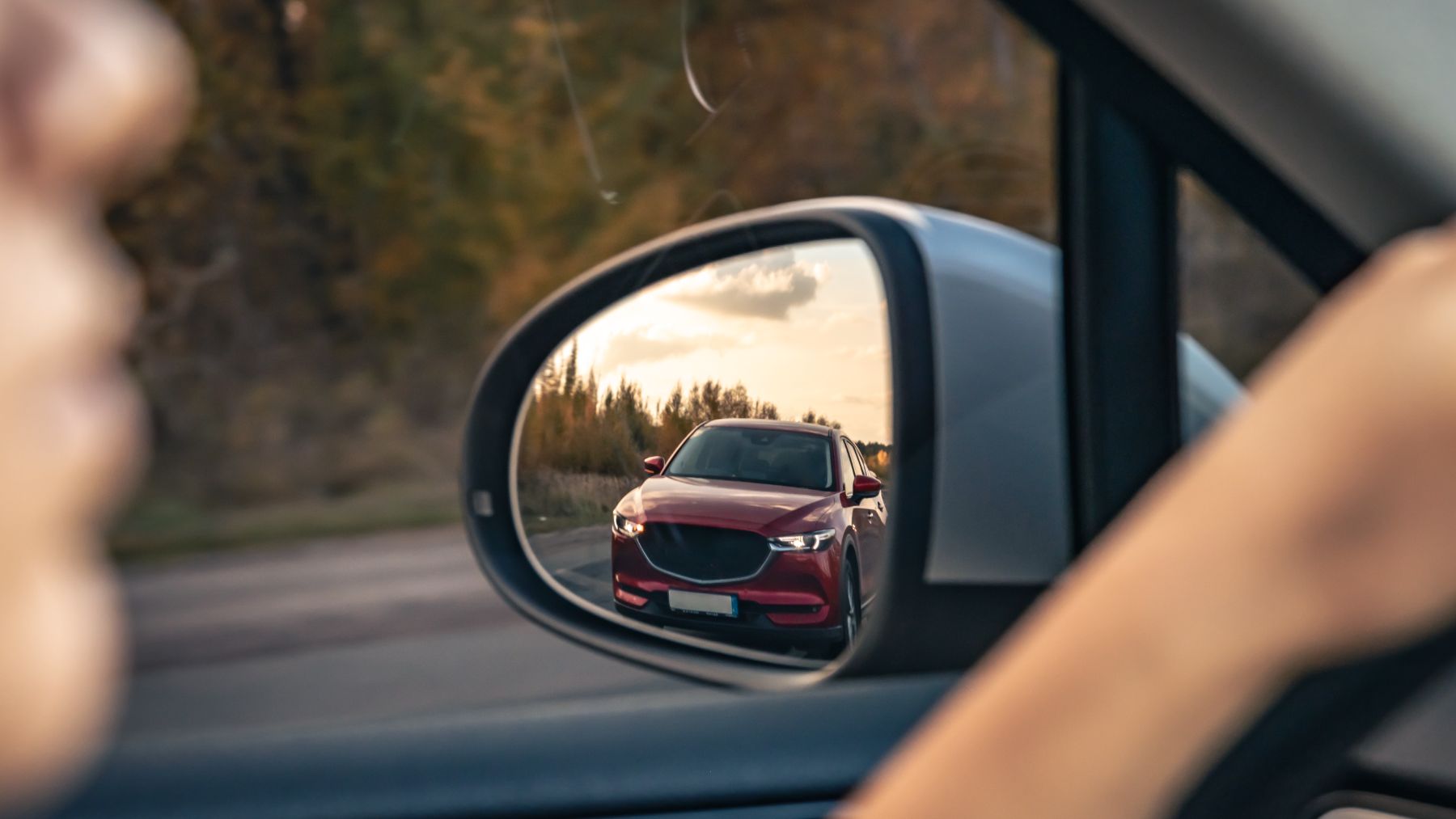 La DGT cambia todo lo que hacías al adelantar: en 2026 las normas están ...