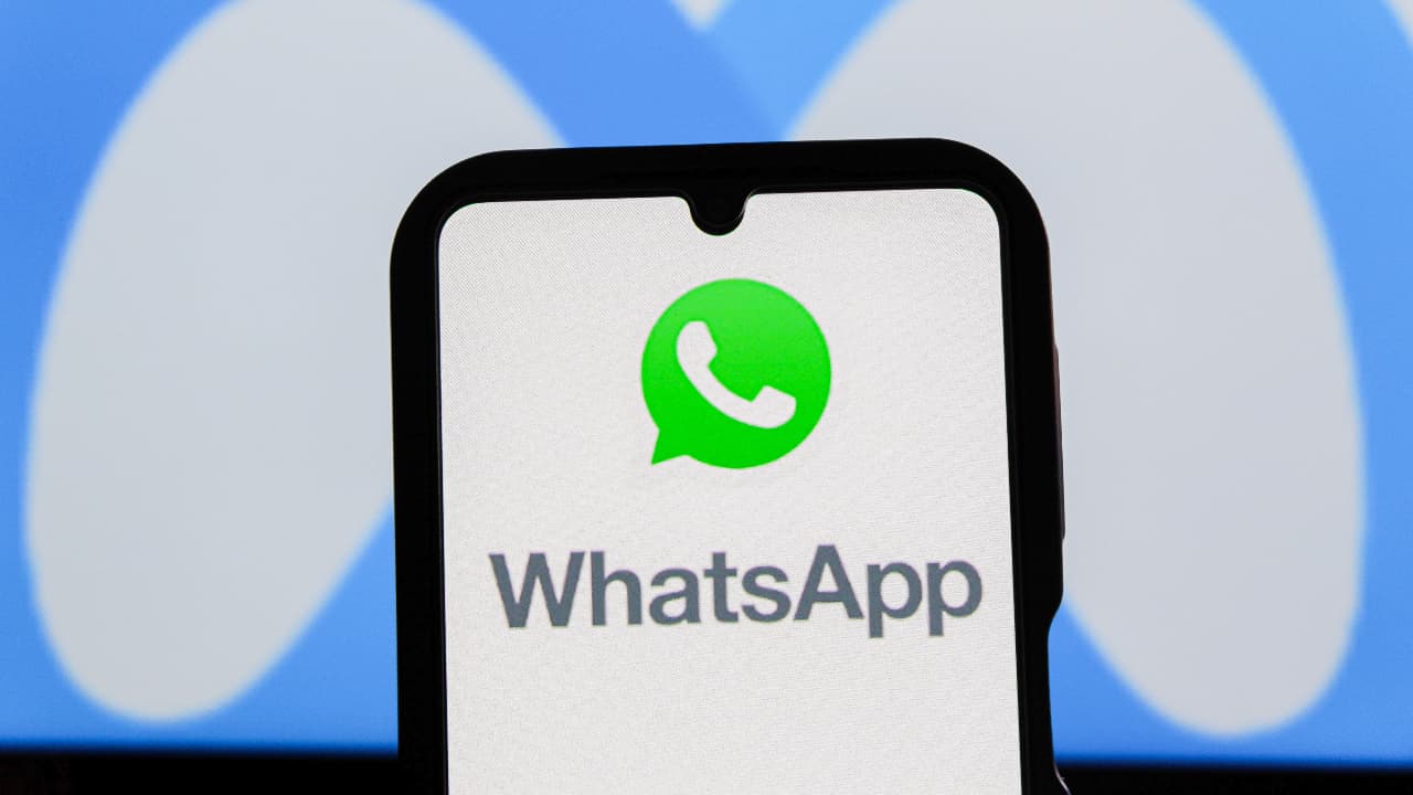 The tyranny of the WhatsApp blue tick