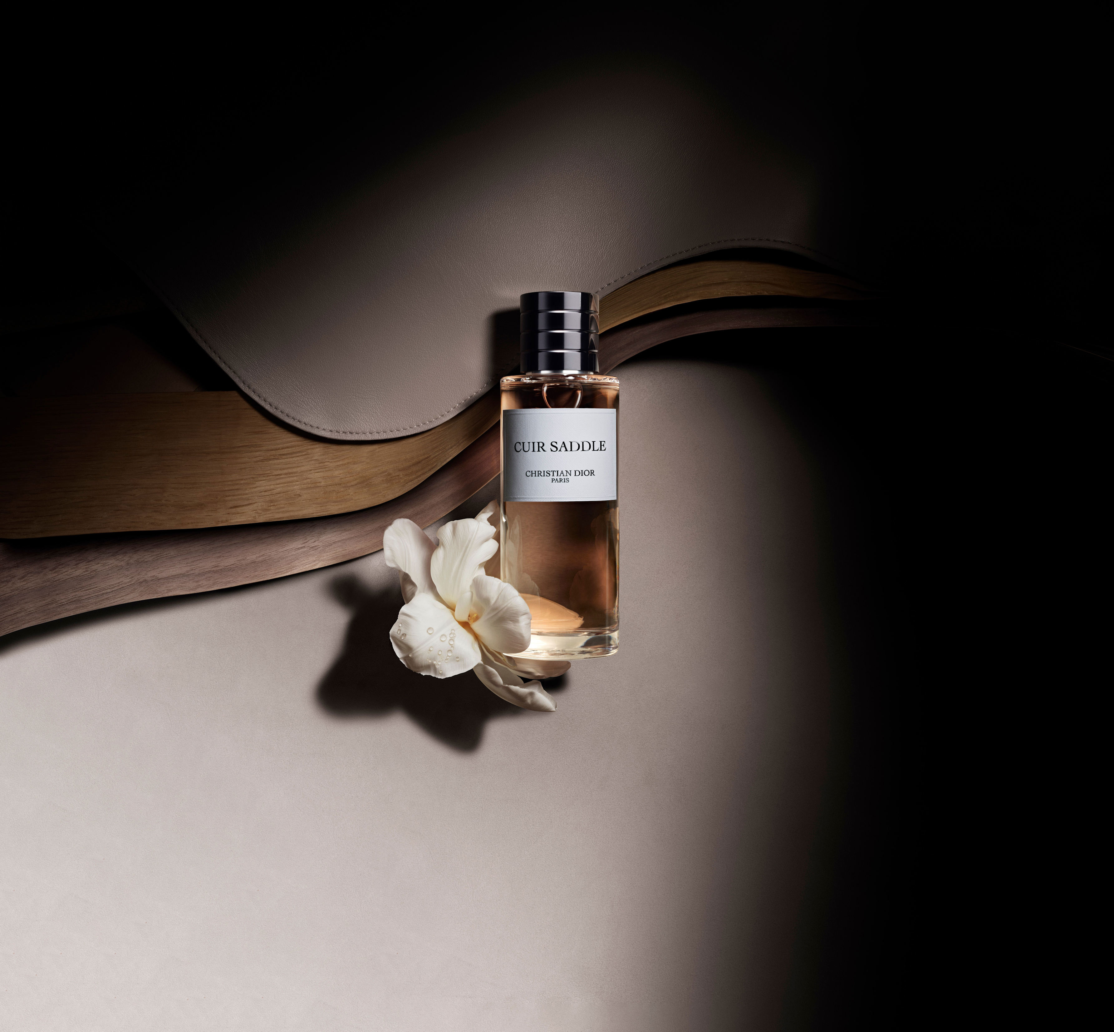 Ce nouveau parfum au cuir va plaire même à ceux qui n'aiment pas ça