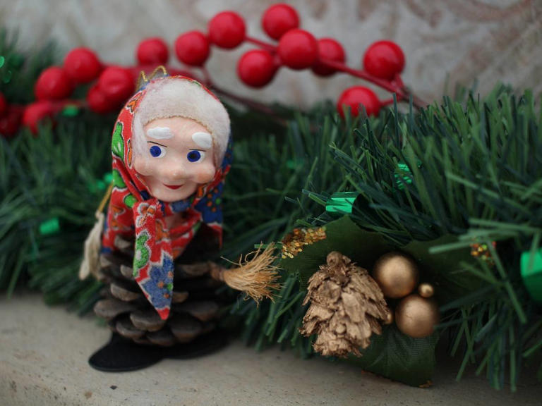 Perché la Befana vola (e Babbo Natale no)