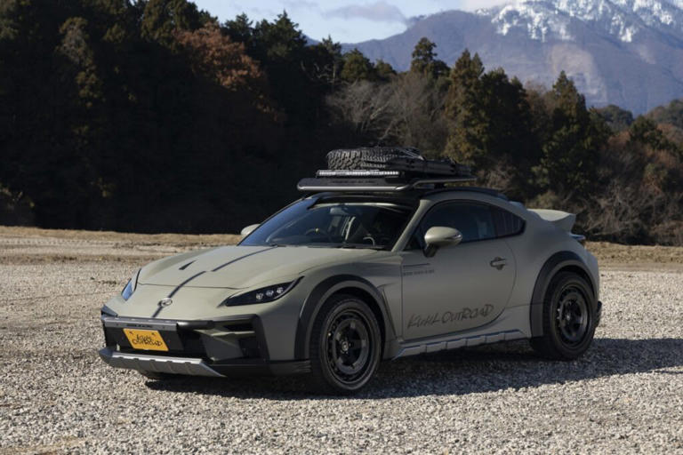 Porsche Dakar vibes on a middle-class budget—meet the lifted Toyota GR86