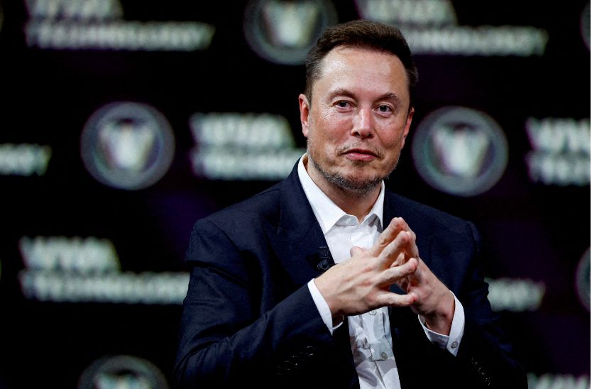 Musk rebuffs top analyst amid Tesla investor anxiety