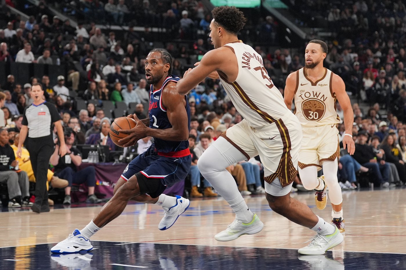 Kawhi Leonard leads Clippers past Warriors 103-102 in wild game with ...