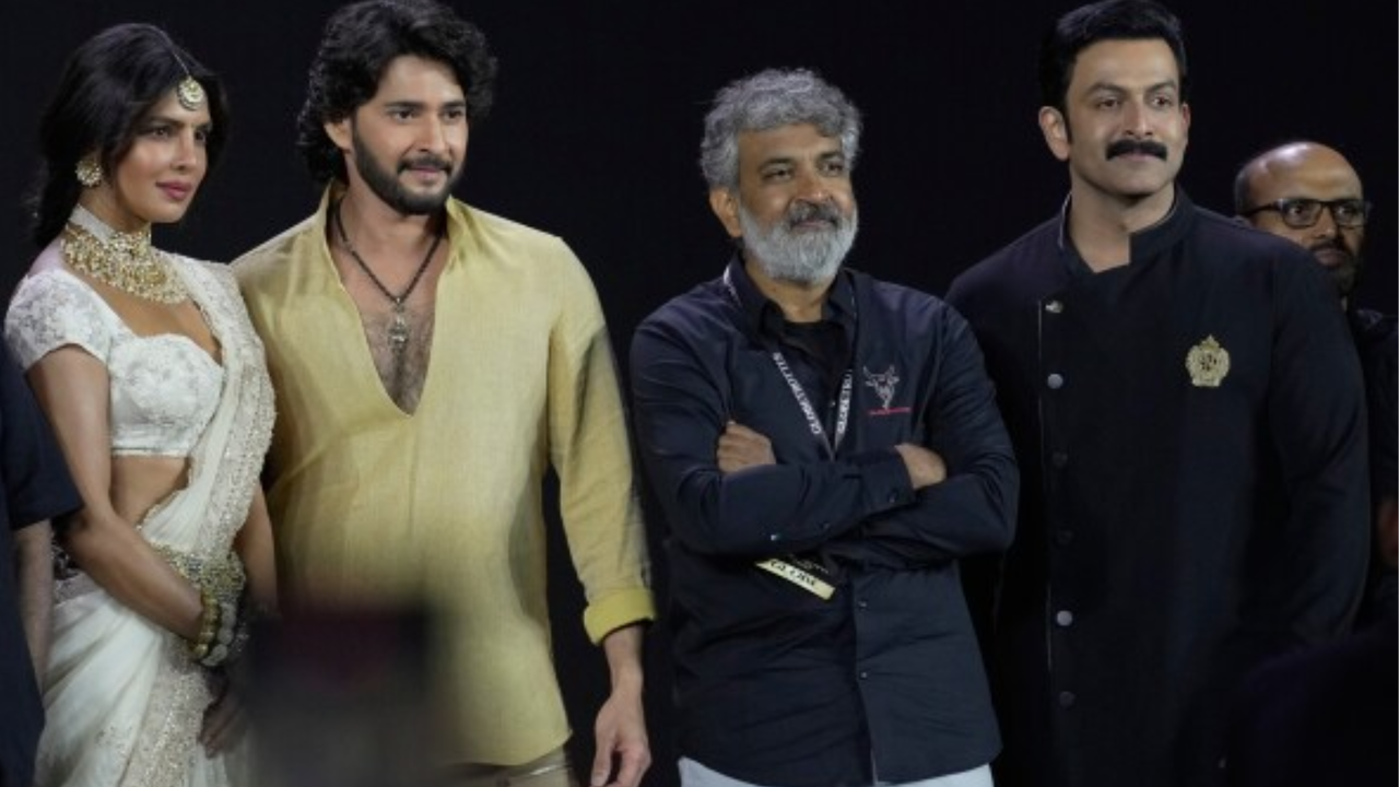 SS Rajamouli's first look of Varanasi receives an amazing reception ...