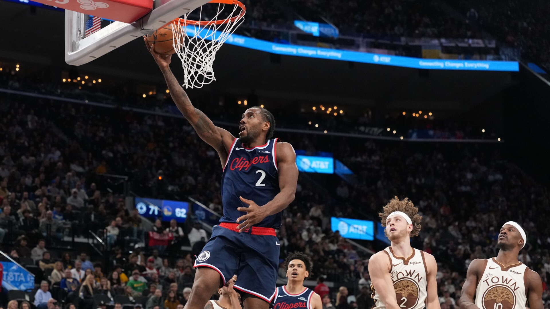 Kerr ejected, Curry fouls out, Warriors still make push but Clippers ...