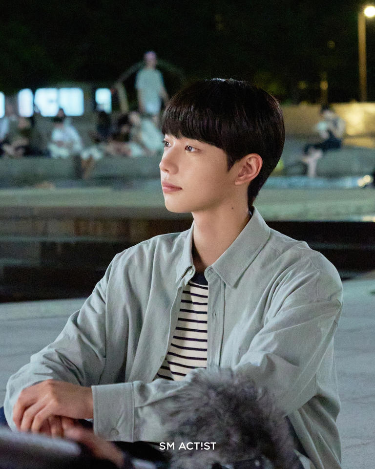 '스프링피버' 조준영, 전교 1등 첫 등장…안방 녹인 청량 비주얼