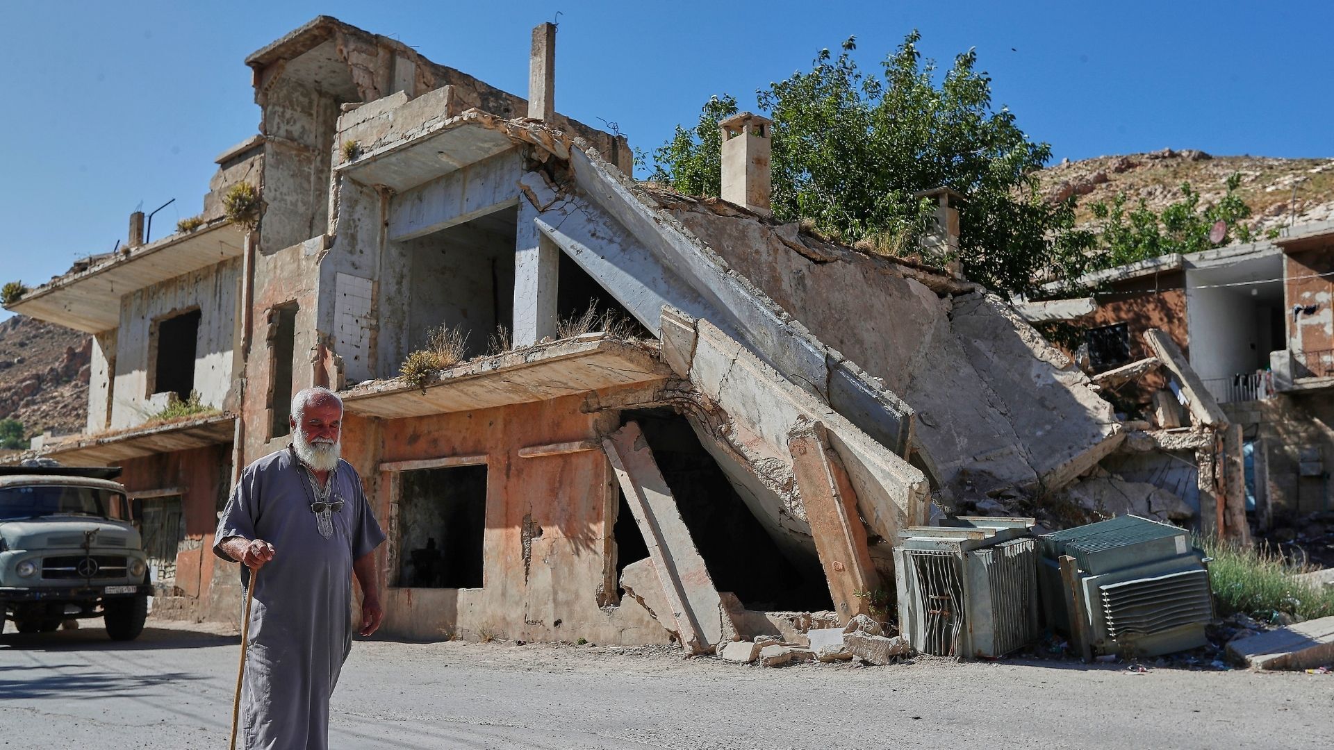 Syrian villagers in Beit Jinn plead for peace amid repeated Israeli raids