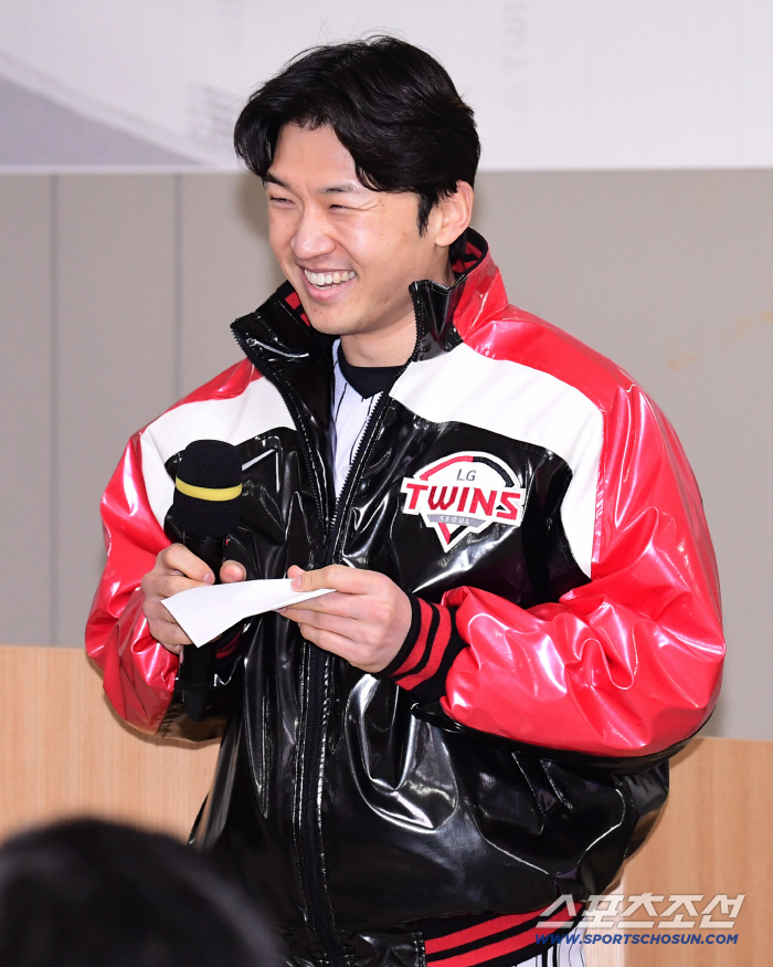 Let's become the main character of the new history of Jung Jo-joon for ...