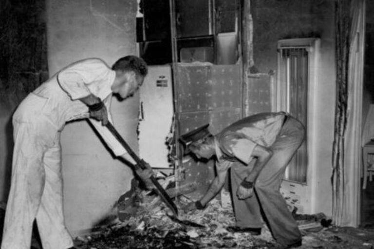 Woman 'burned like a candle' as she 'spontaneously combusted' in ...