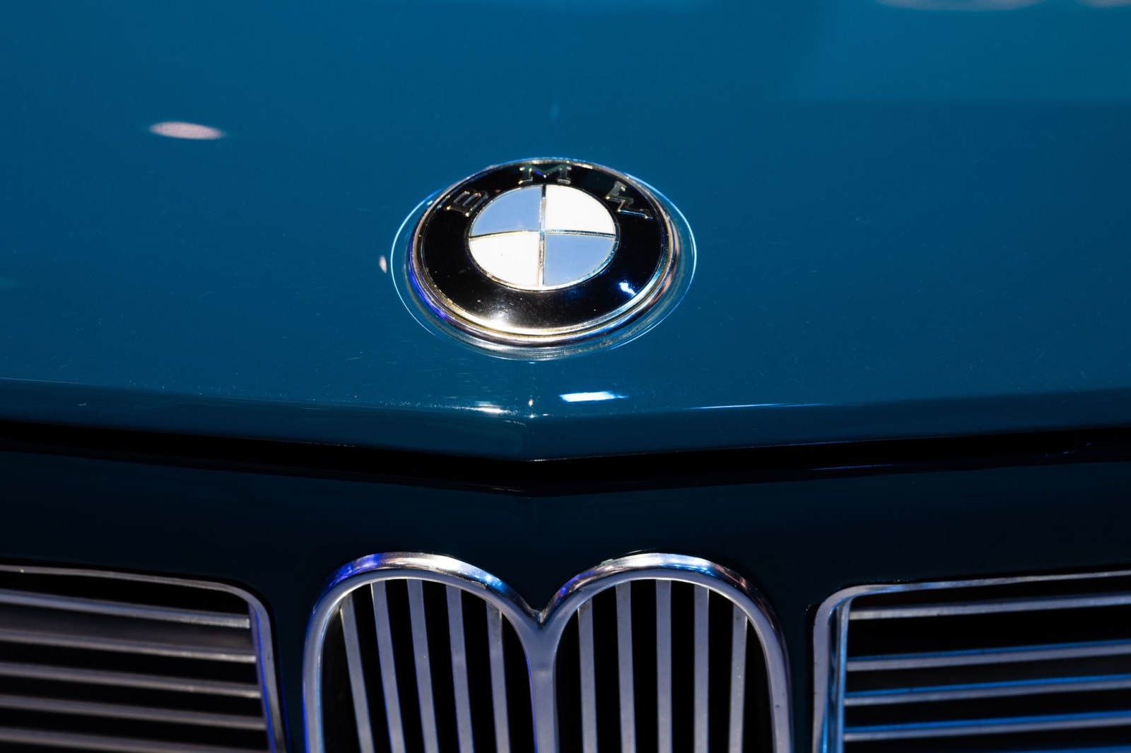 BMW sees record 2025 US sales as local plant shields it from tariffs