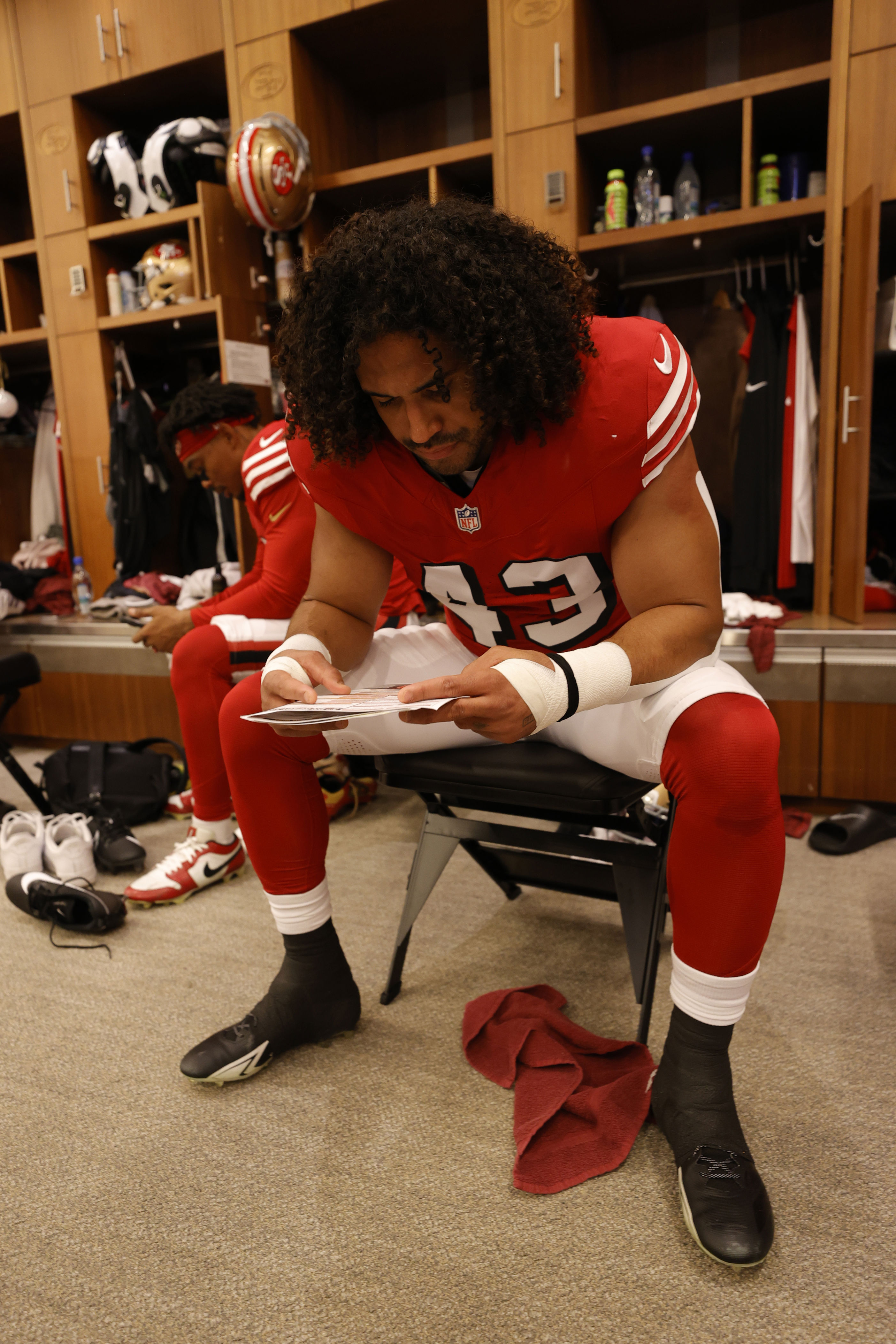 Golden Nuggets: Linebacker? We hardly know ‘er