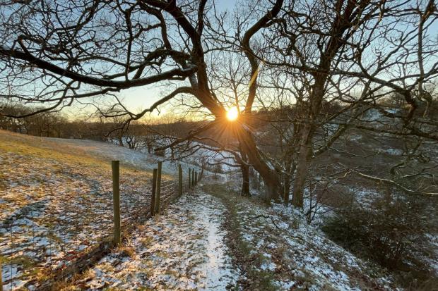 Forecast for Bolton as snow continues to fall and yellow weather ...