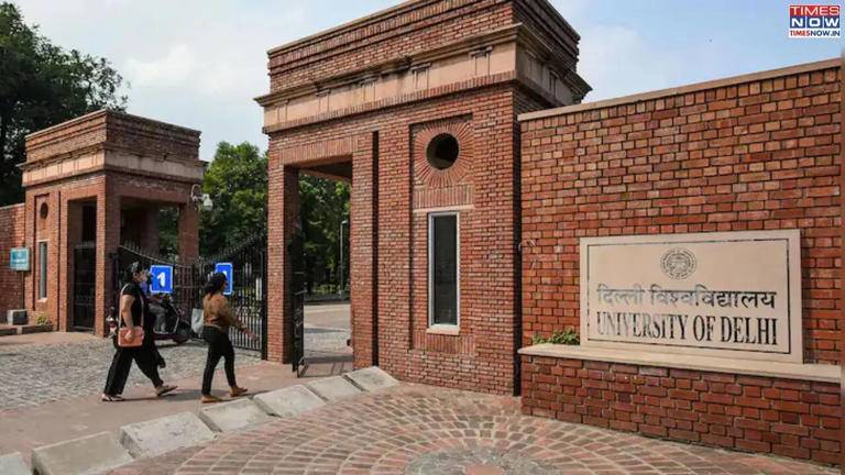DU admissions 2026: Delhi University issues admission brochure; CUET UG ...
