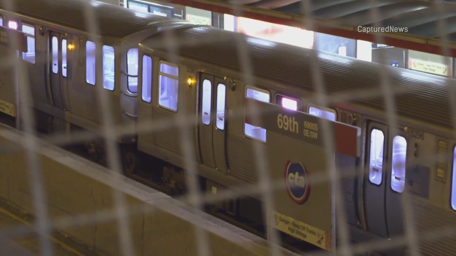 2 injured in overnight stabbing attack at Red Line station