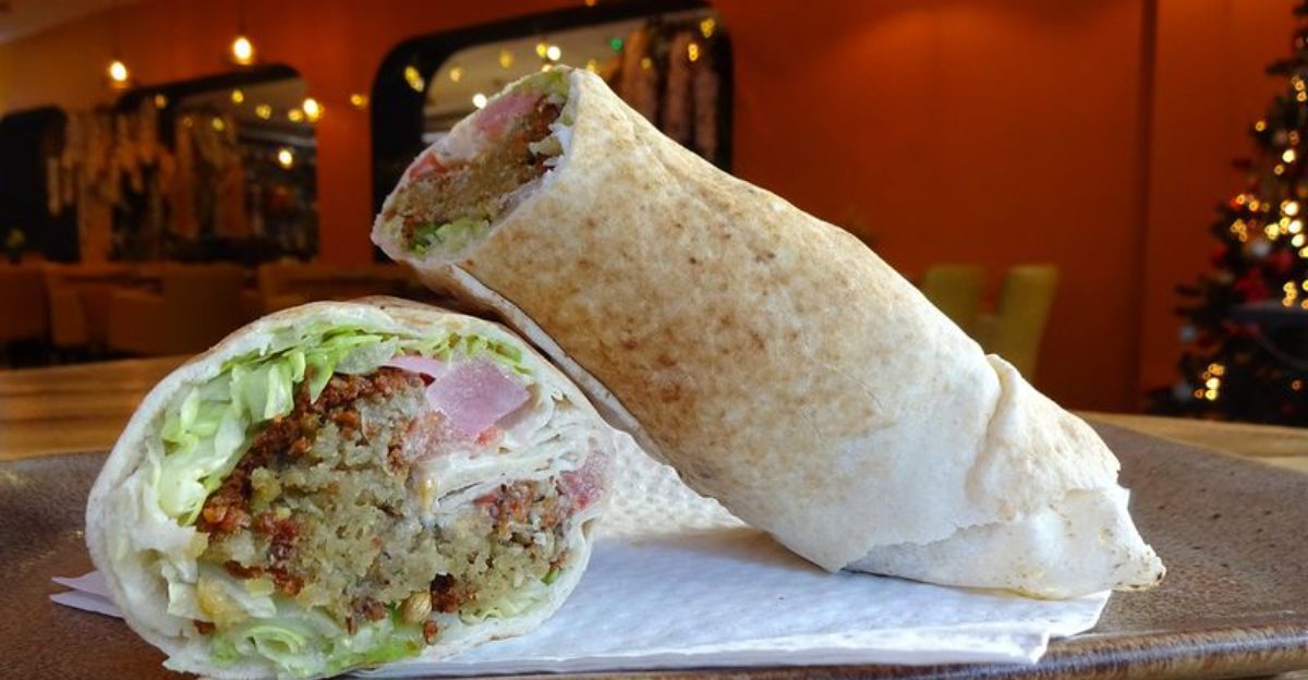 20 'light' restaurant orders that still leave people feeling heavy