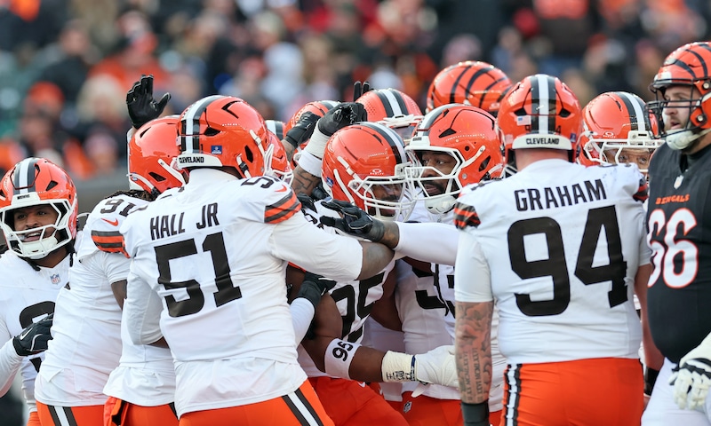 NFL Week 18 winners and losers: Final statements before the playoffs