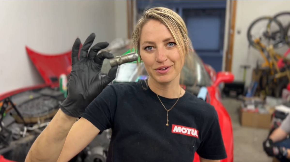 How much safer is a C5 with a roll cage?