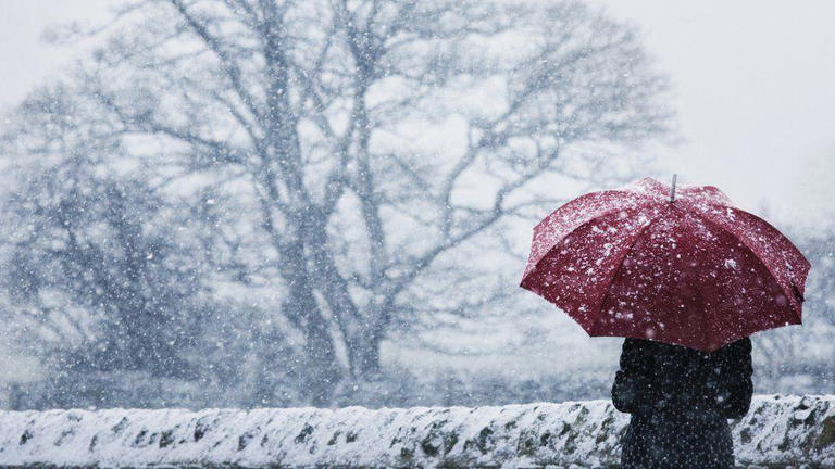 Yellow warning of heavy snow for parts of the East
