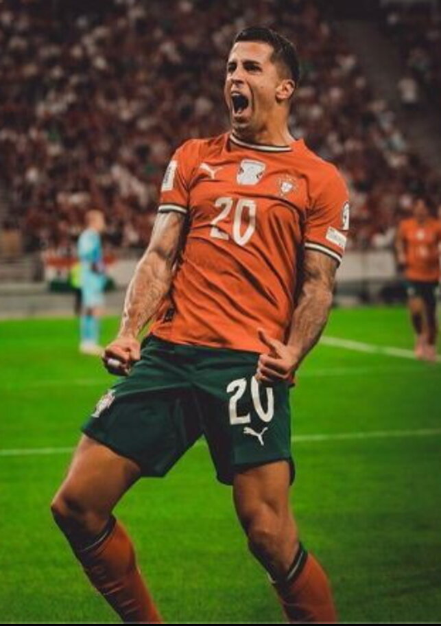 Cancelo e il messaggio criptico sui social: si rivolge ai tifosi dell ...