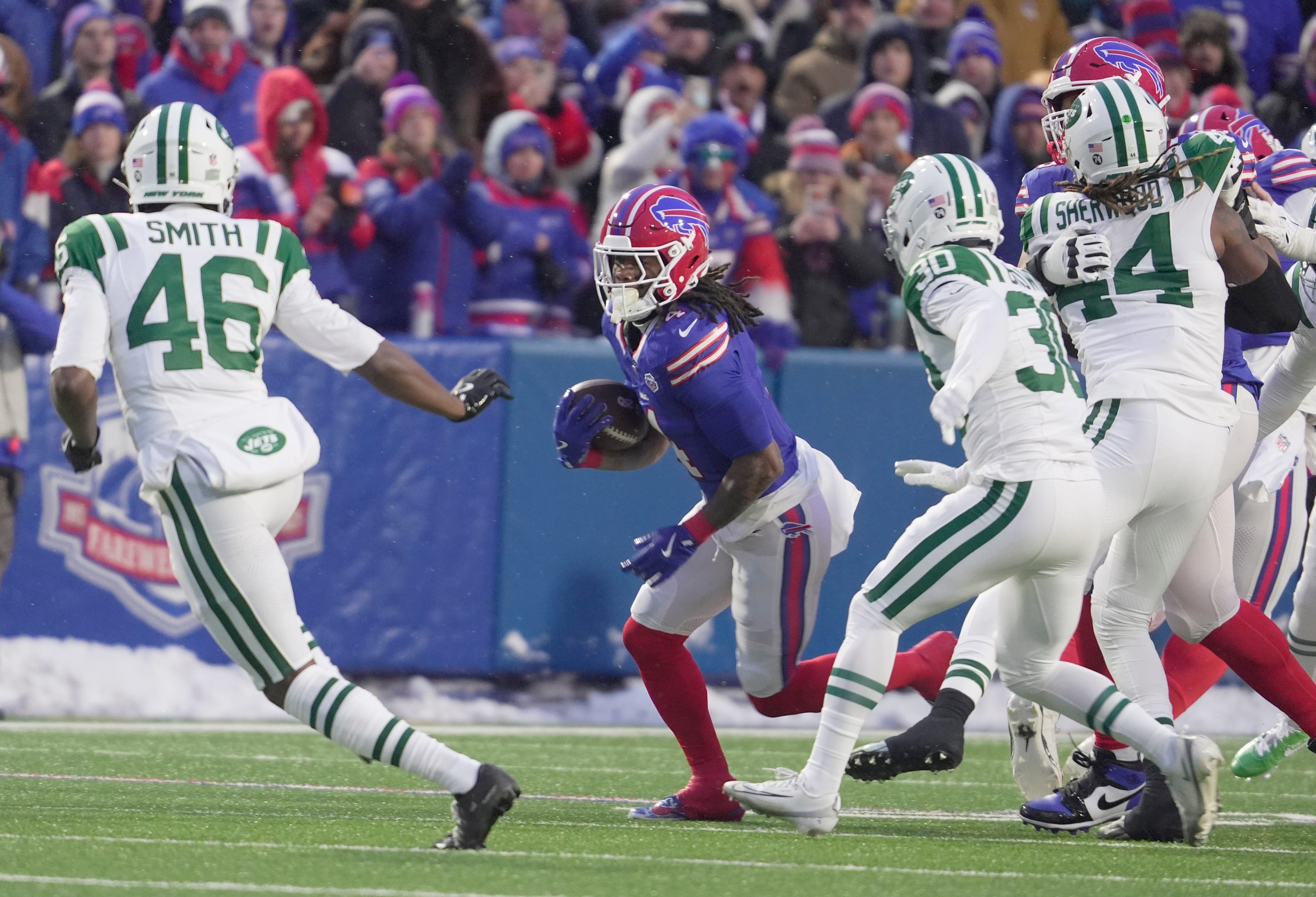 Bills' James Cook wins 2025 NFL rushing title under wild circumstance