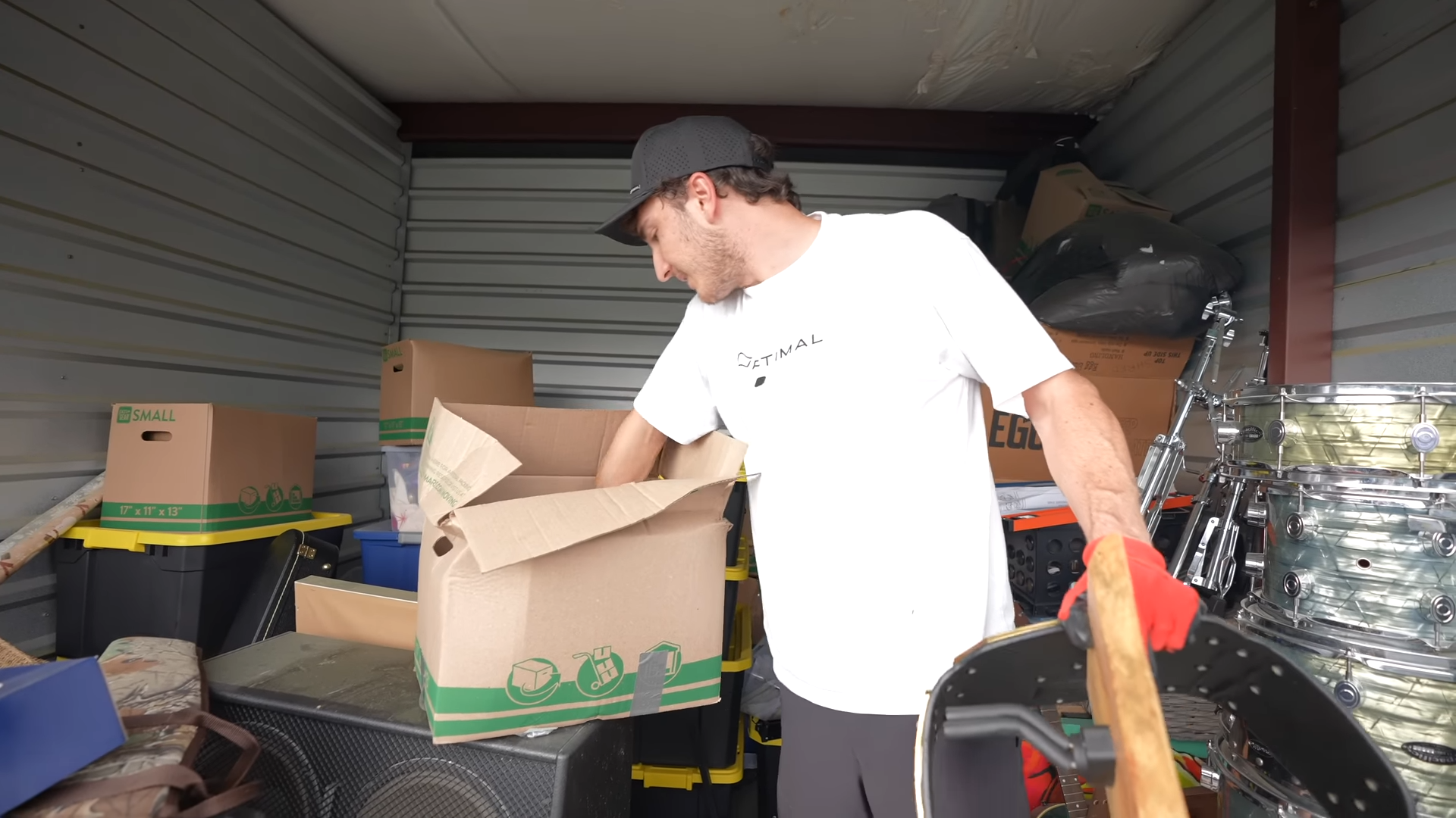 This $2,084 storage unit belonged to a country music singer