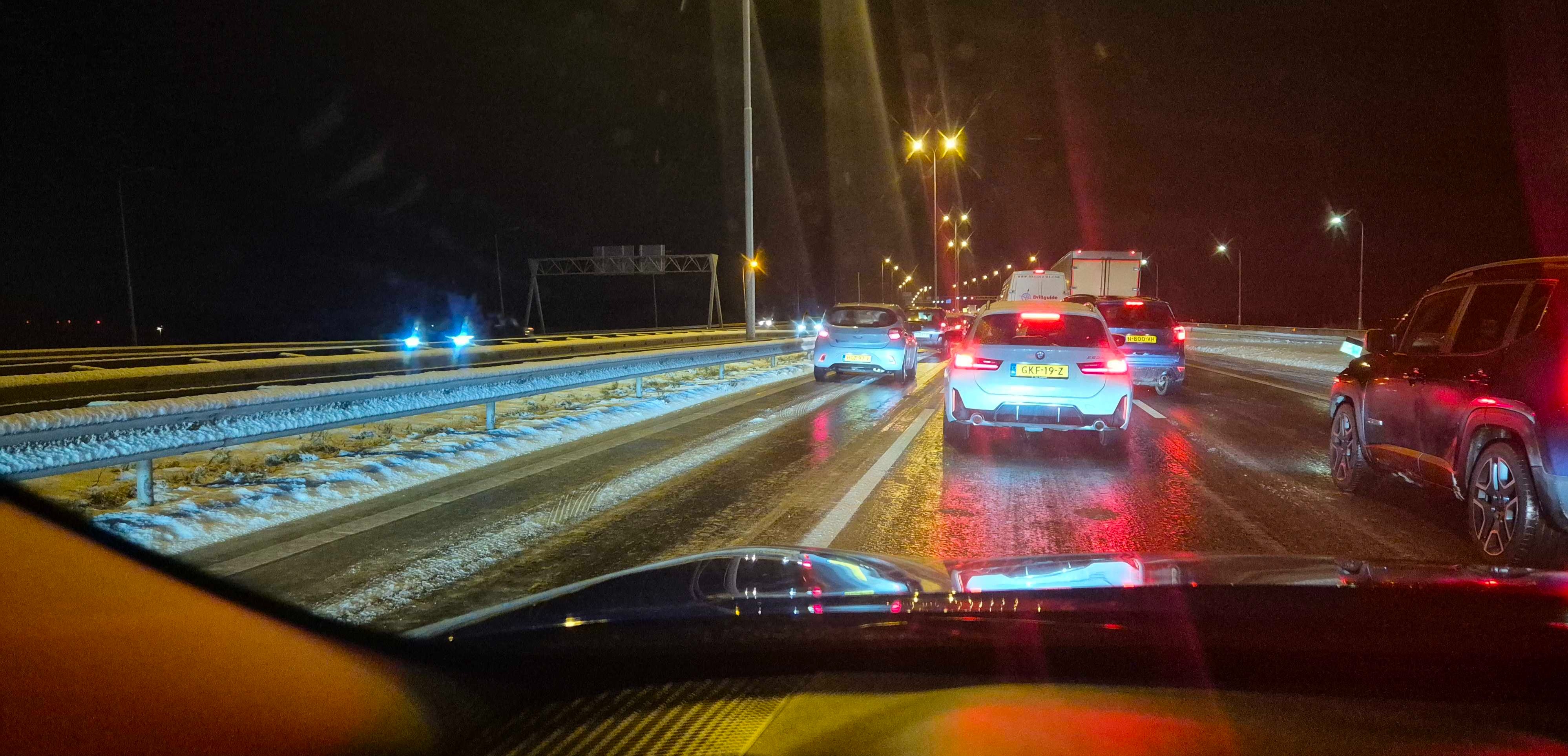 Code oranje: grote hinder tijdens woensdagochtendspits verwacht