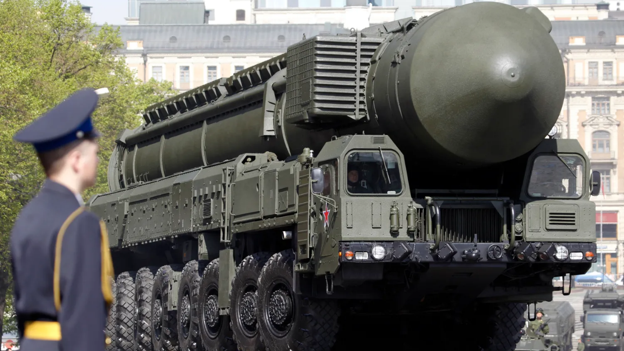 Putin activates combat-ready Oreshnik hypersonic missiles in Belarus—80 ...