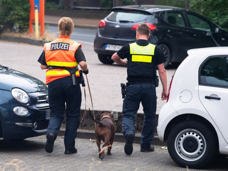 Polizei-News Erkelenz-Oerath, 06.01.26: Versuchter Straßenraub / Zeugen ...
