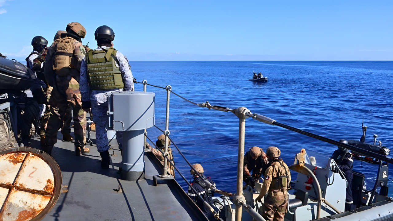 US Coast Guard seizes 10 tons of cocaine in largest haul since 2005 ...