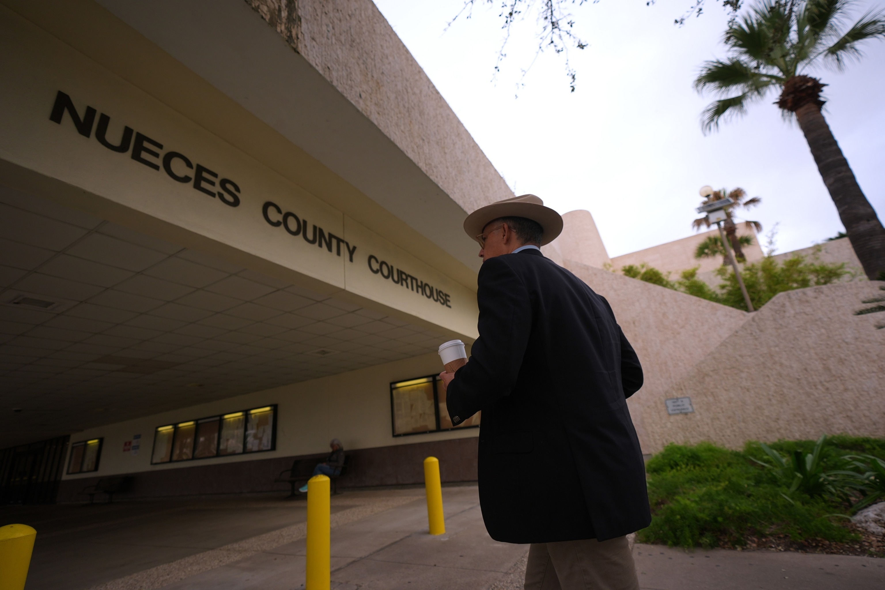 Opening statements to begin in former Uvalde school officer's trial