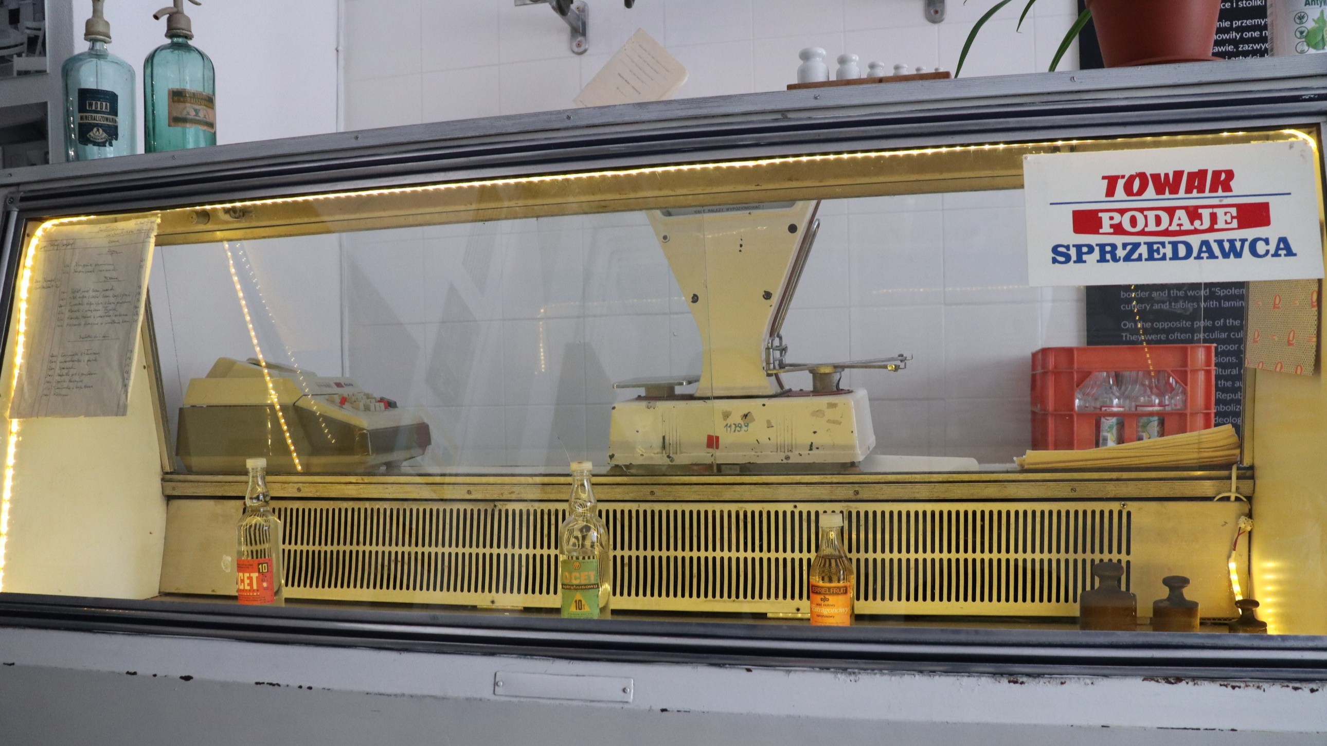 Karnawałowe szaleństwa PRL-u. Na stołach mocne trunki i zimne nóżki