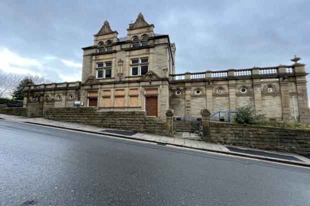 Landmark Batley Baths site to be sold at auction for £200,000