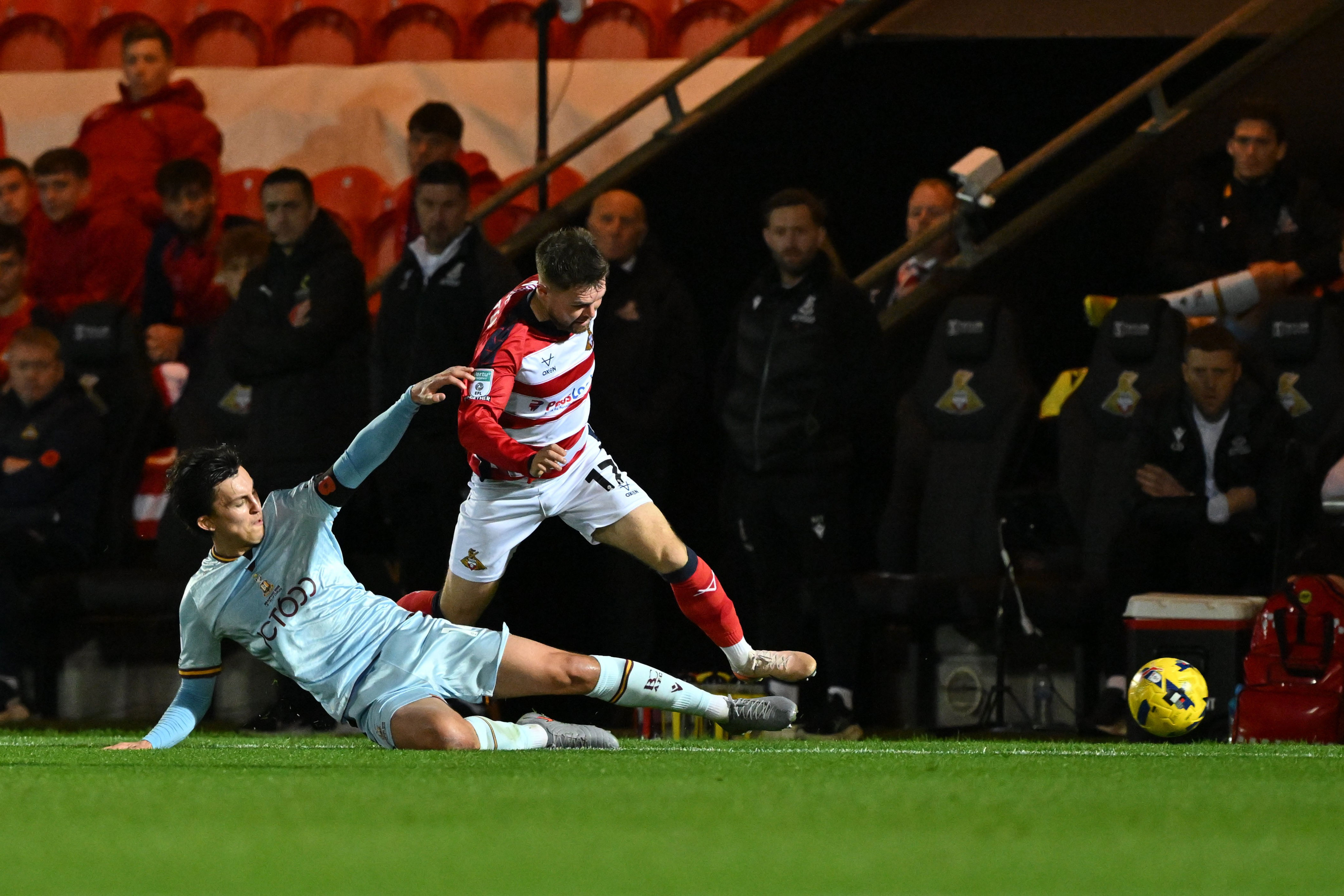 Promotion-hunting Bradford hopeful Portsmouth won't intervene over Tom ...