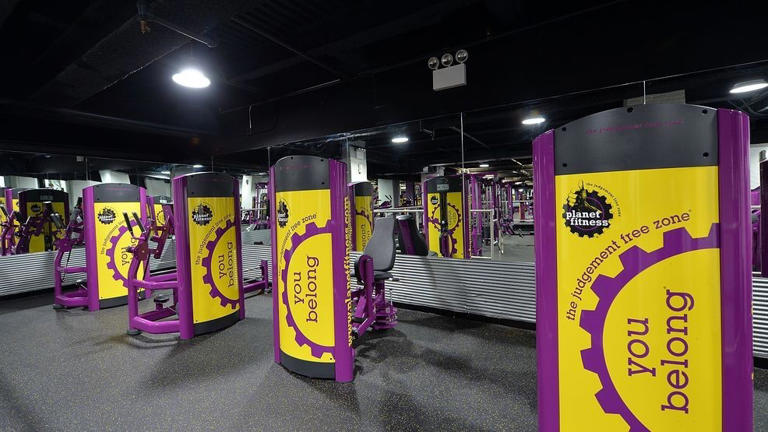 Planet Fitness trainer talks achievable fitness goals for New Year's ...