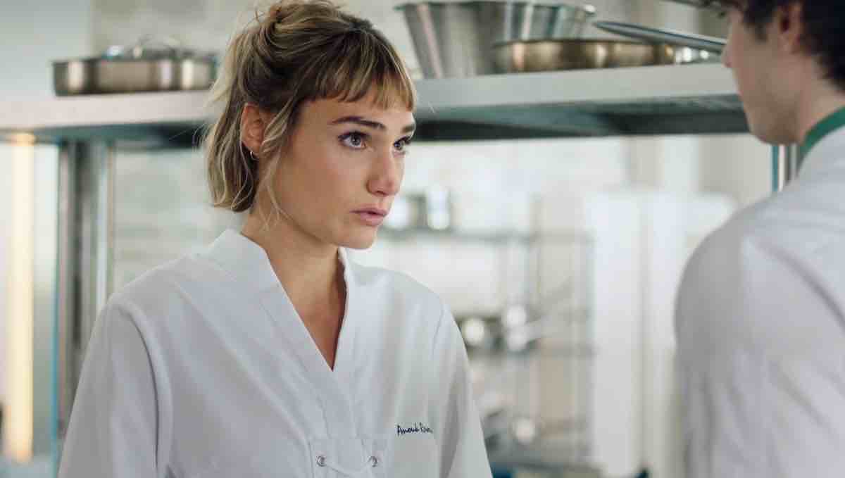 Ici tout commence spoiler : Anouk culpabilise, elle parle à Loup (vidéo ...