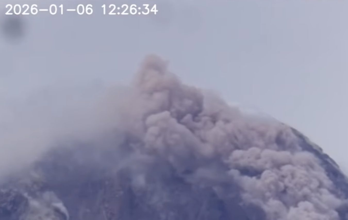 Albay health office declares Code White Alert amid Mayon Volcano Alert ...