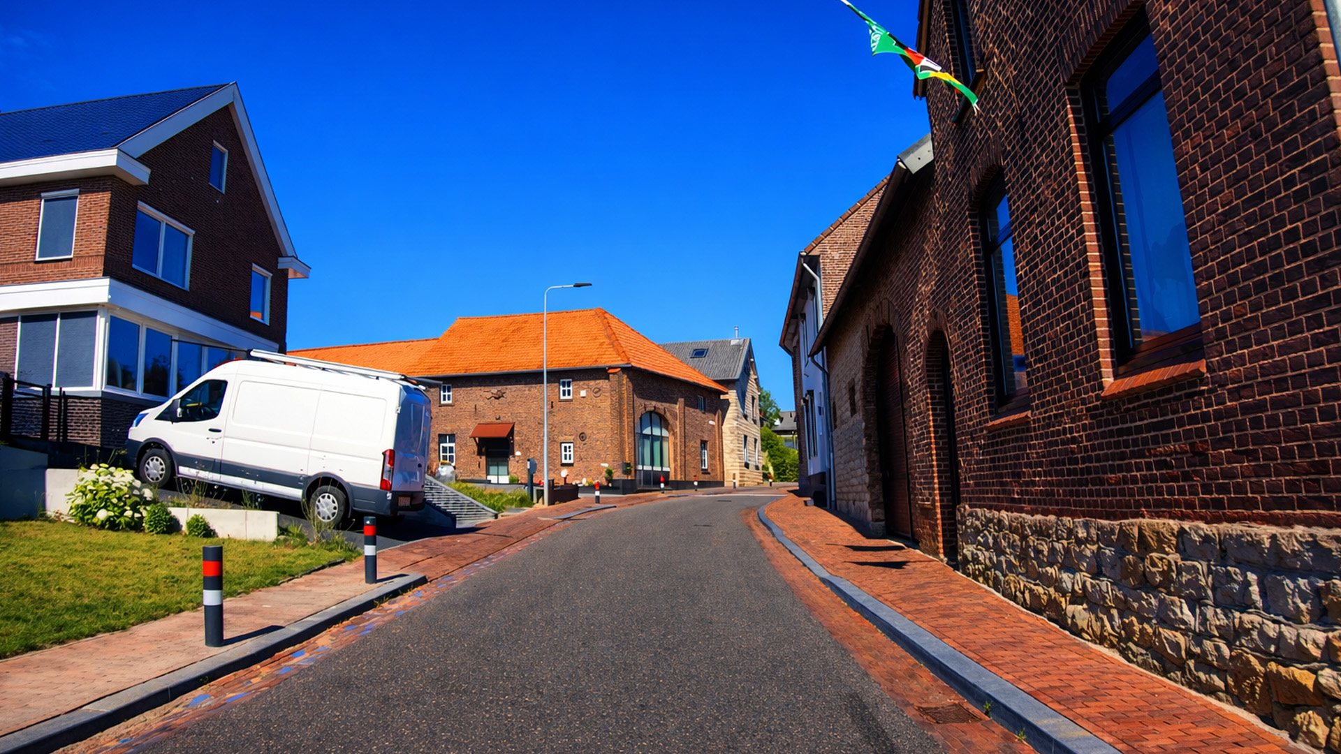 A peaceful road in the Dutch countryside