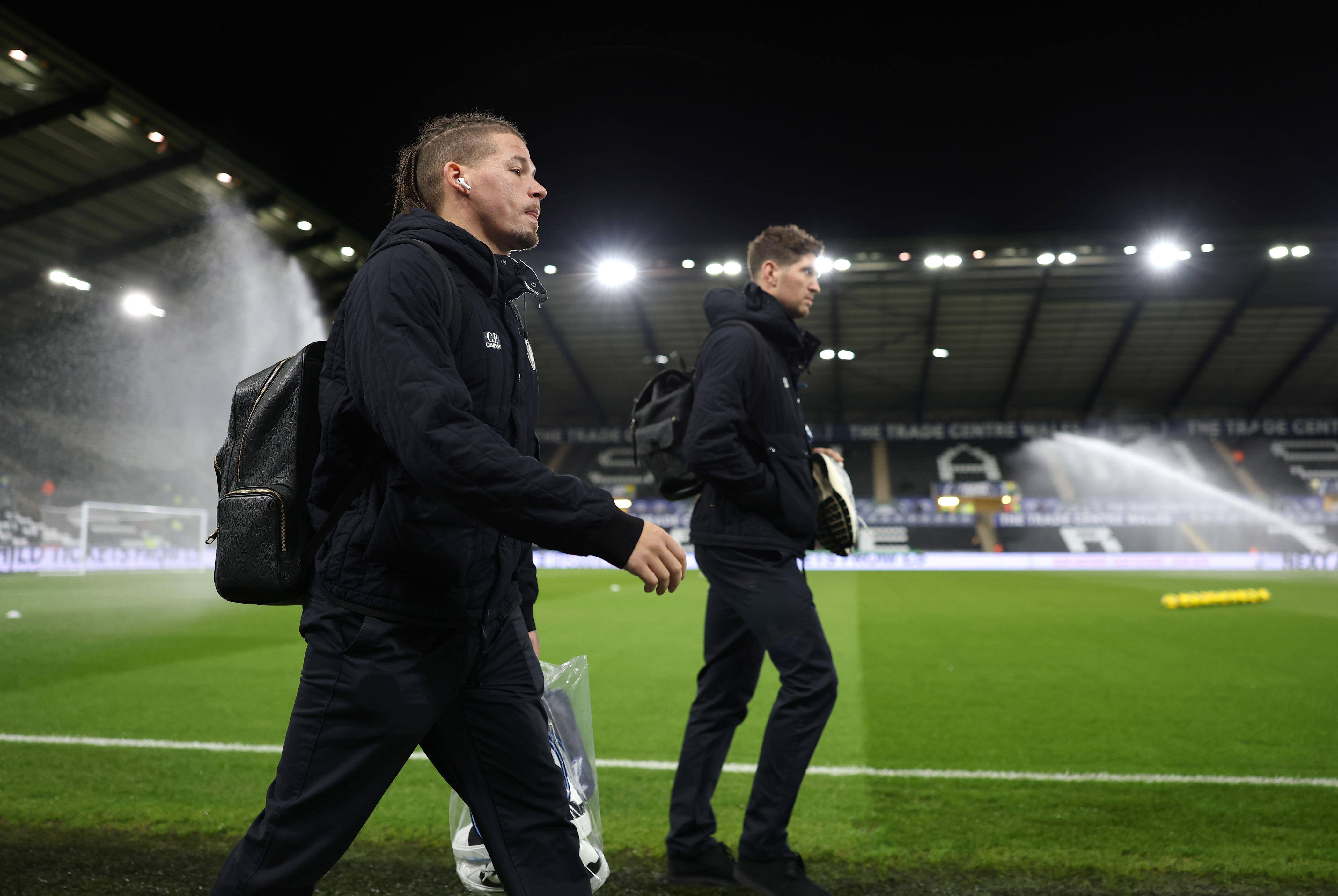 234-game Leeds United title-winner eyed for shock January transfer by ...