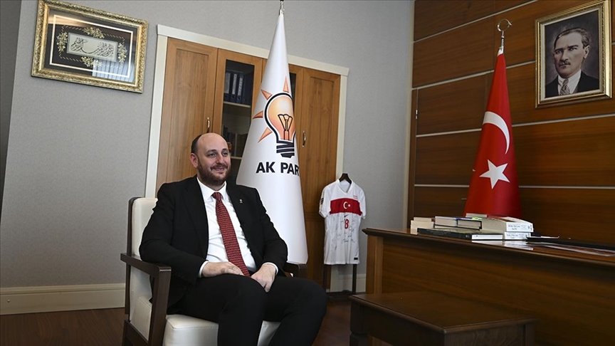 AK Parti 11,5 milyon üyesiyle bire bir temas kuracak