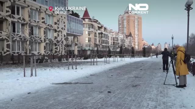 Russian strike hits Kyiv clinic, kills 1 and injures 3